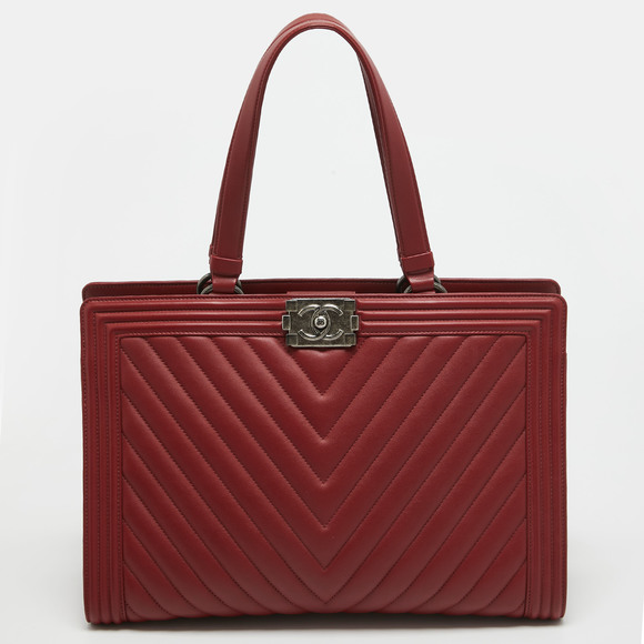 CHANEL | Bags | Chanel Red Chevron Quilted Leather Large Boy Shopper ...